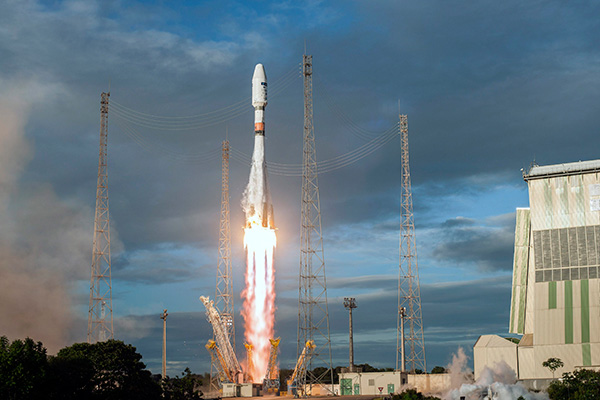 Cohete ruso puso en órbita satélites para experimentos científicos y ...