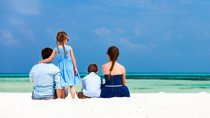 Cinco destinos para viajar con niños y disfrutar en familia