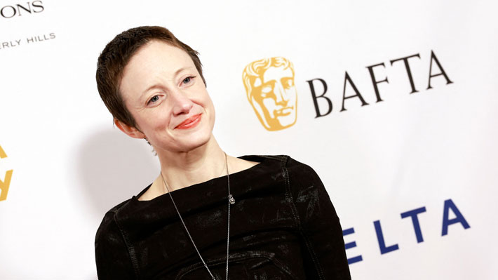 Academia mantendrá la nominación de la actriz Andrea Riseborough a los ...