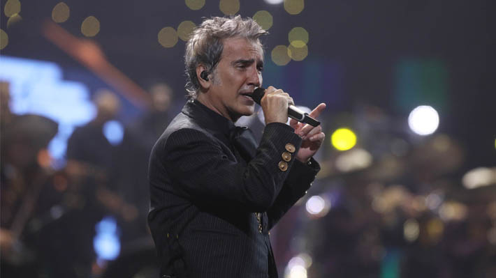 Video: Alejandro Fernández reclama contra su público en pleno concierto: "¿Van a cantar o no van ...