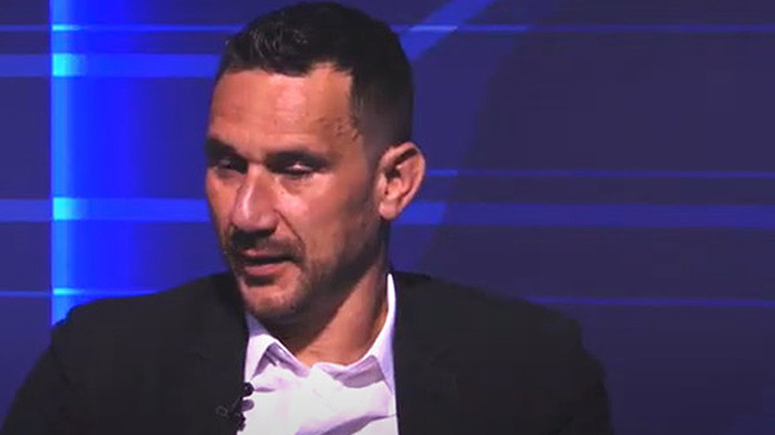 "Hace seis meses que no me levanto del sofá": El drama del arquero que ...